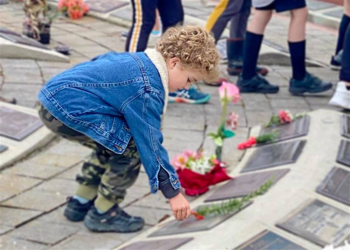 Children's Posy Laying Service | Waitaki District Council